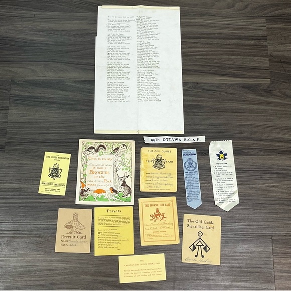 Vintage | Other | Vintage 5s60s Canadian Girl Guides Brownie Membership ...